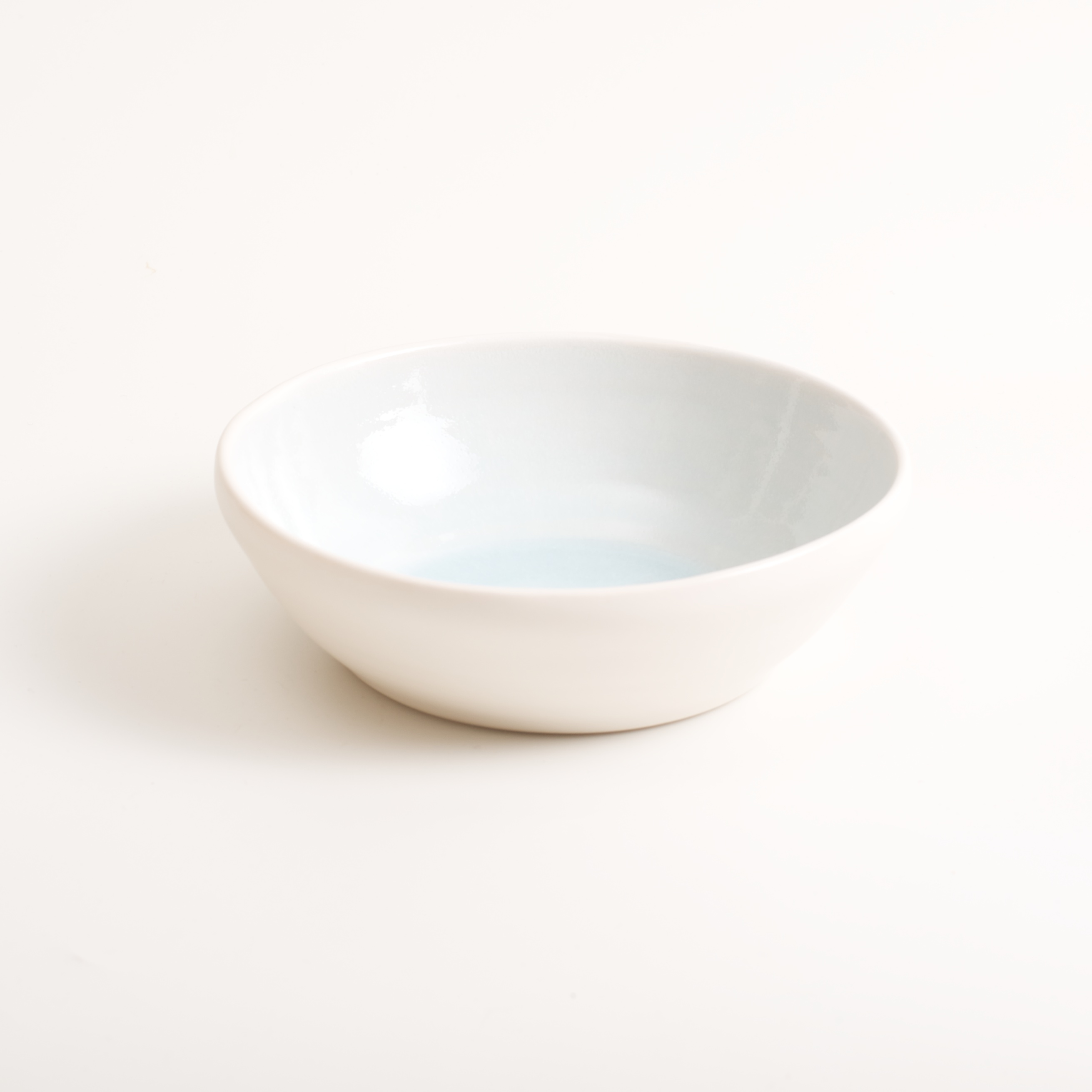Handmade shallow bowl - Linda Bloomfield