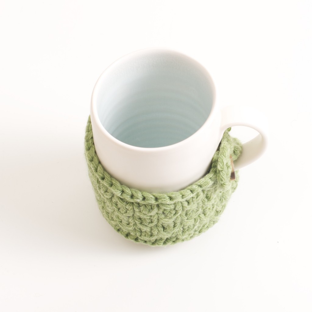 Handmade mug with cosy - Linda Bloomfield
