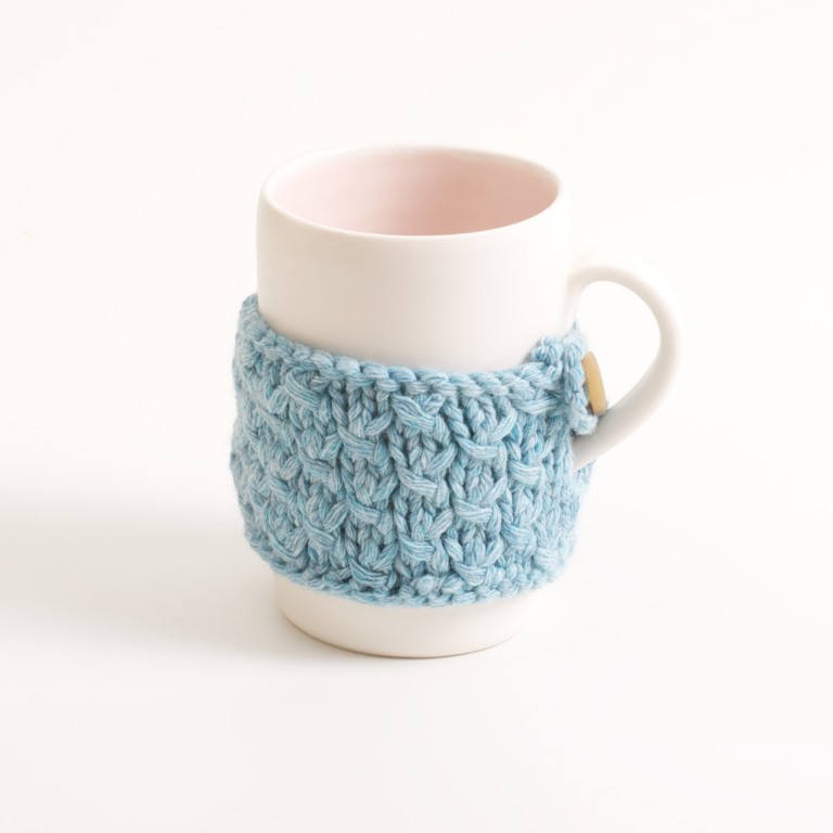 Handmade mug with cosy - Linda Bloomfield