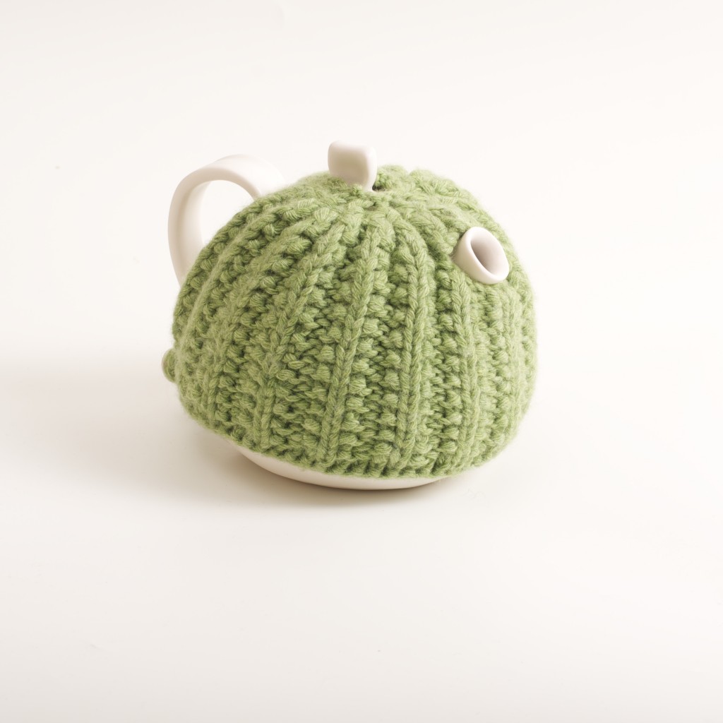 Handmade teapot with cosy - Linda Bloomfield