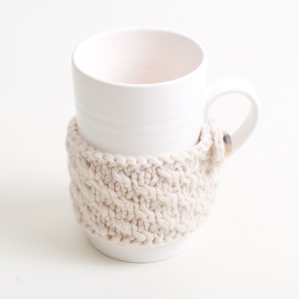 Manufactured mug with cosy - Linda Bloomfield