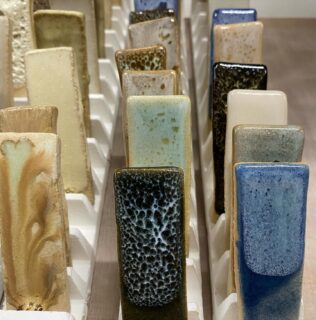 Linda Bloomfield: porcelain tableware, ceramic art, technical glaze courses and books - Linda ...