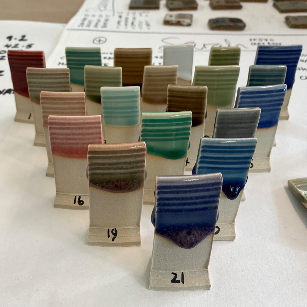 Linda Bloomfield: porcelain tableware, ceramic art, technical glaze courses and books - Linda ...