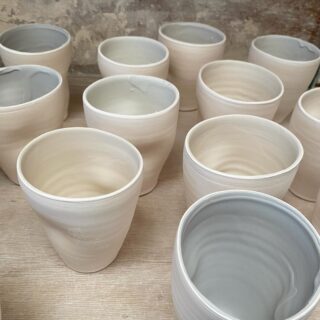 Linda Bloomfield: porcelain tableware, ceramic art, technical glaze courses and books - Linda ...