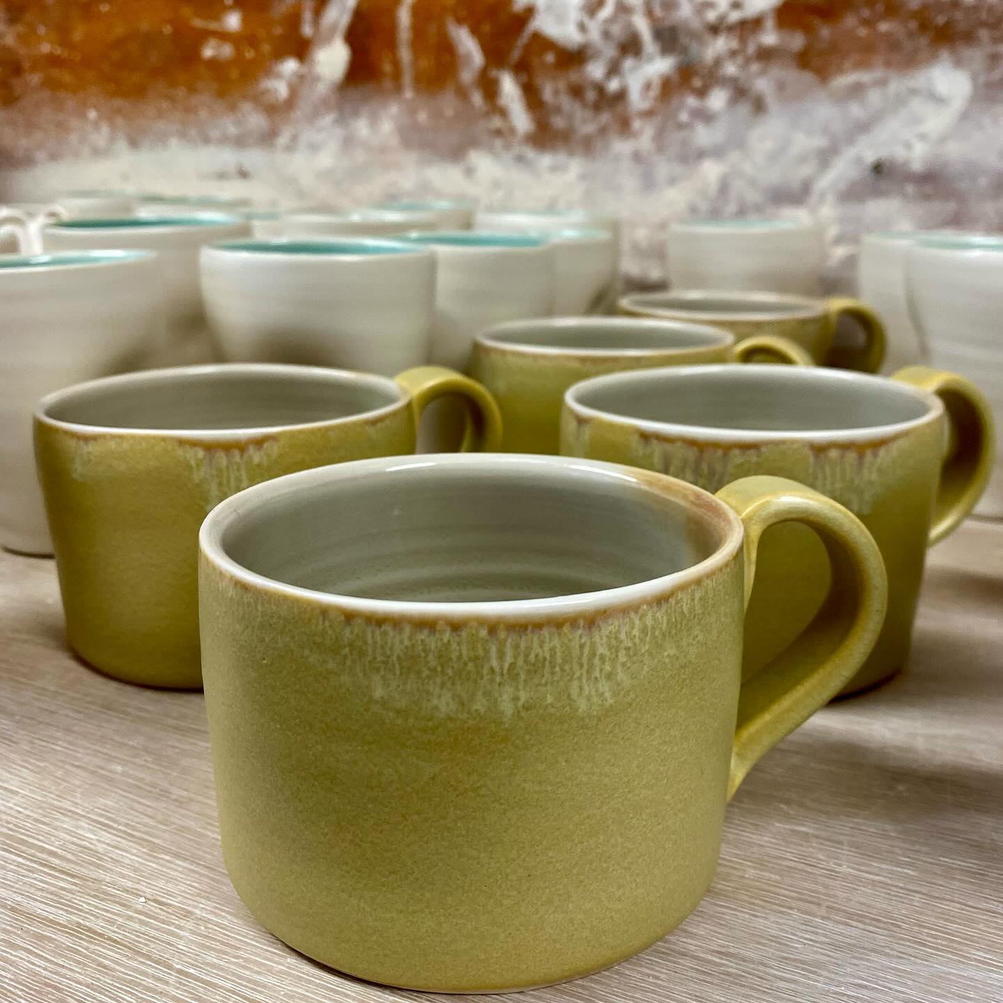 Linda Bloomfield: porcelain tableware, ceramic art, technical glaze courses and books - Linda ...