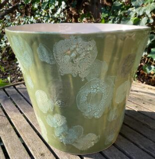 Linda Bloomfield: porcelain tableware, ceramic art, technical glaze courses and books - Linda ...